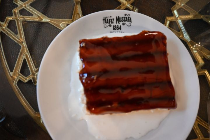 Mehmet Efendi: legendary Turkish dessert cafe in Whitechapel - Halal ...