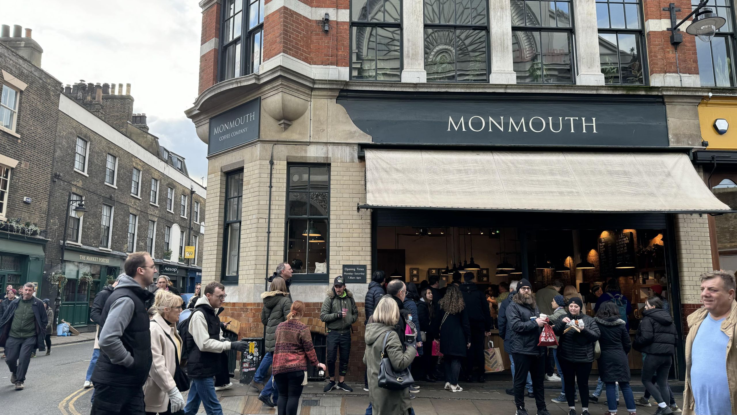 Monmouth Borough Market: the best coffee in London - Halal Xplorer
